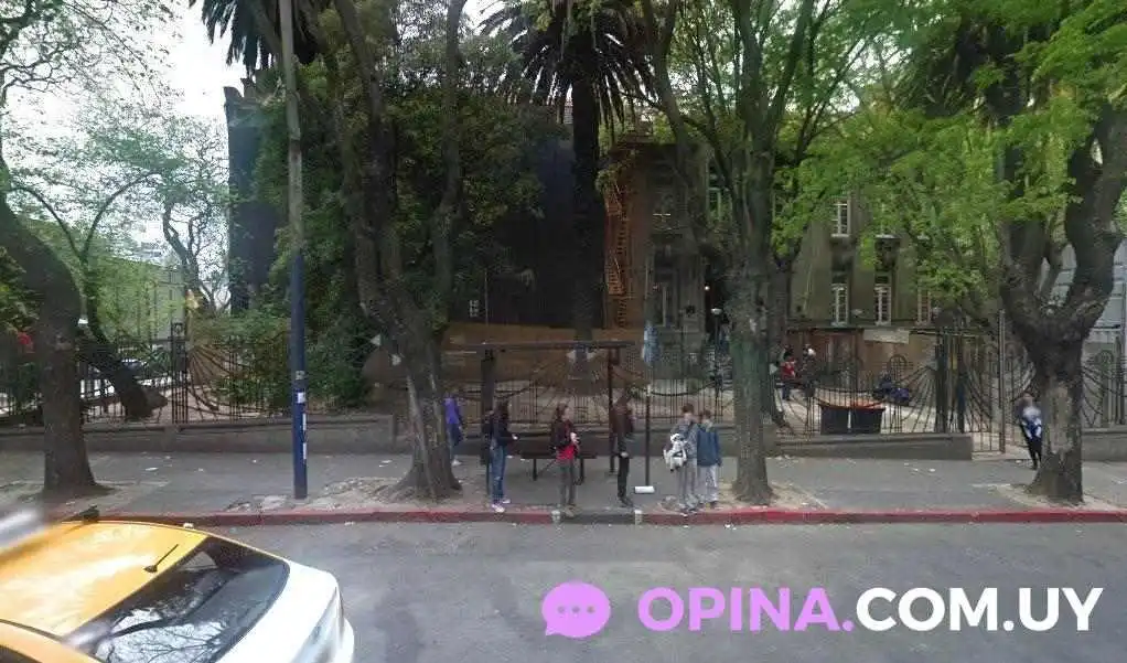 Escuela N°7 Brasil - Montevideo - escuela primaria en montevideo
